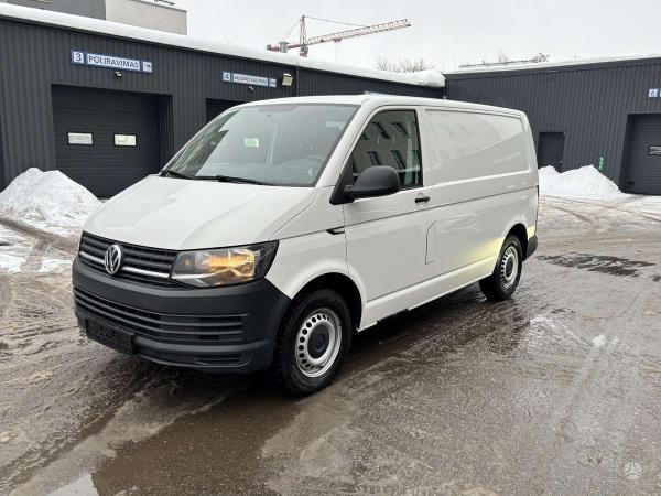 Balts Volkswagen Transporter 2016 Viļņa, ar dzinēja tilpumu 2.00 L un nobraukumu 244 tūkst. km par 9700 €, foto 1 vietnē AUTOMOTO.COM.LV