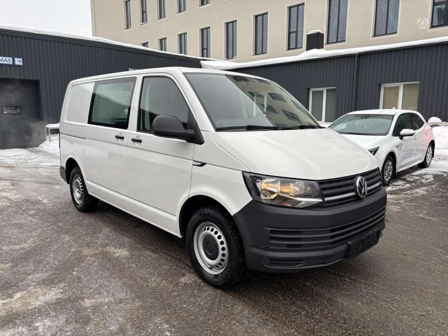 Balts Volkswagen Transporter 2016 Viļņa, ar dzinēja tilpumu 2.00 L un nobraukumu 244 tūkst. km par 9700 €, foto 6 vietnē AUTOMOTO.COM.LV