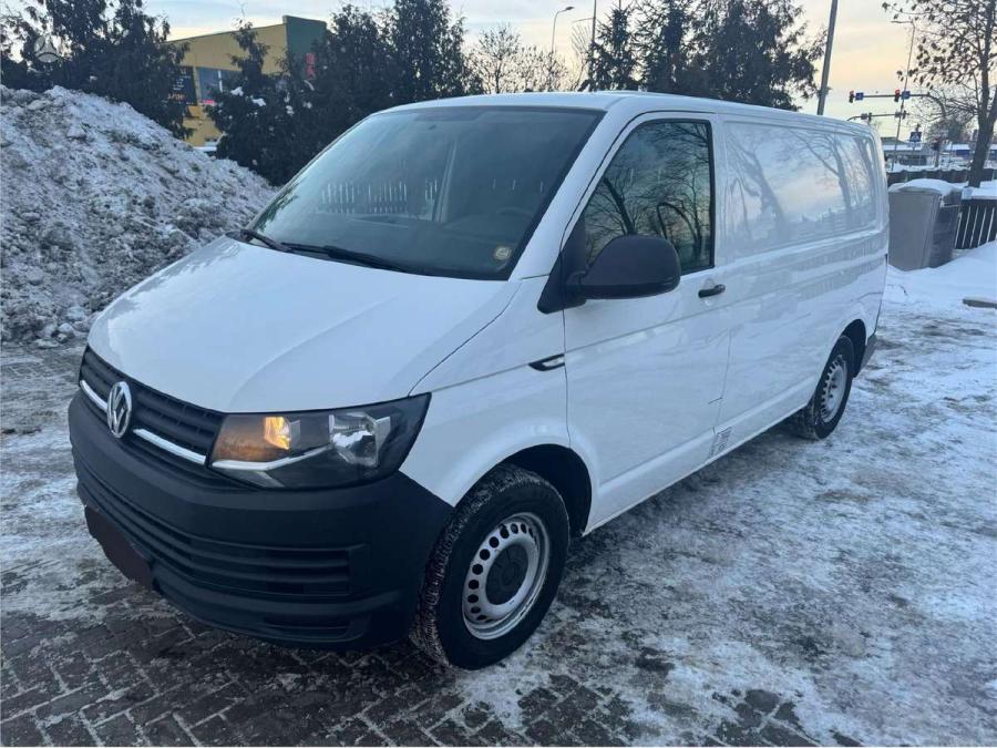 Balts Volkswagen Transporter 2016 Tauragė, ar dzinēja tilpumu 1.97 L un nobraukumu 190 tūkst. km par 6900 €, foto 1 vietnē AUTOMOTO.COM.LV
