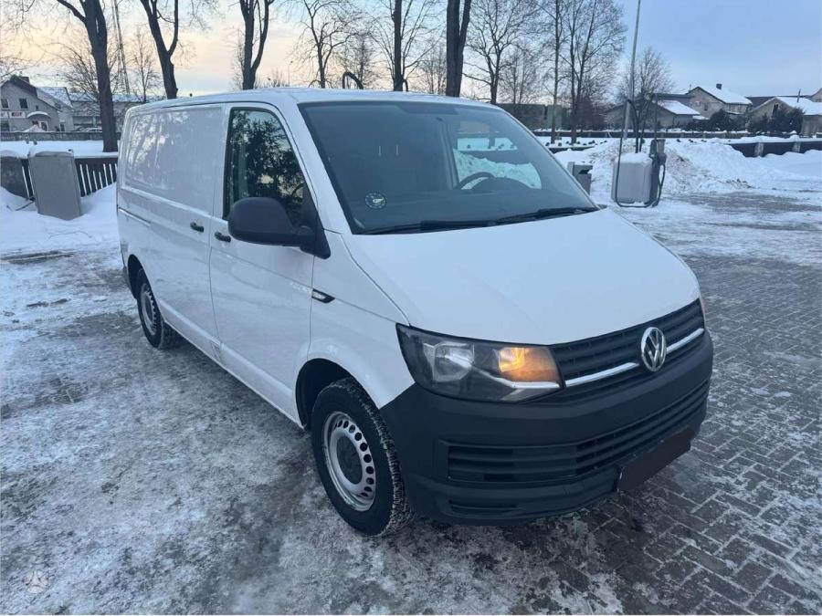 Balts Volkswagen Transporter 2016 Tauragė, ar dzinēja tilpumu 1.97 L un nobraukumu 190 tūkst. km par 6900 €, foto 4 vietnē AUTOMOTO.COM.LV