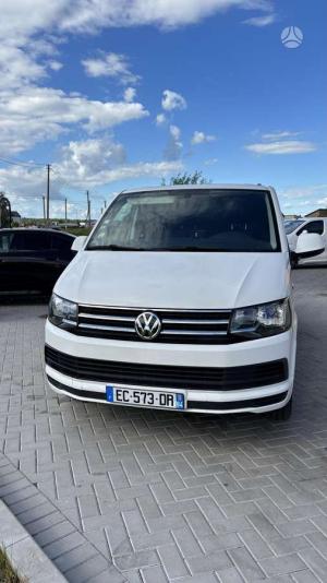 White Volkswagen Transporter 2016 in Kaunas, with an engine capacity of 1.97 L and mileage of 335 thousand km for 10200 €, photo  on AUTOMOTO.COM.LV
