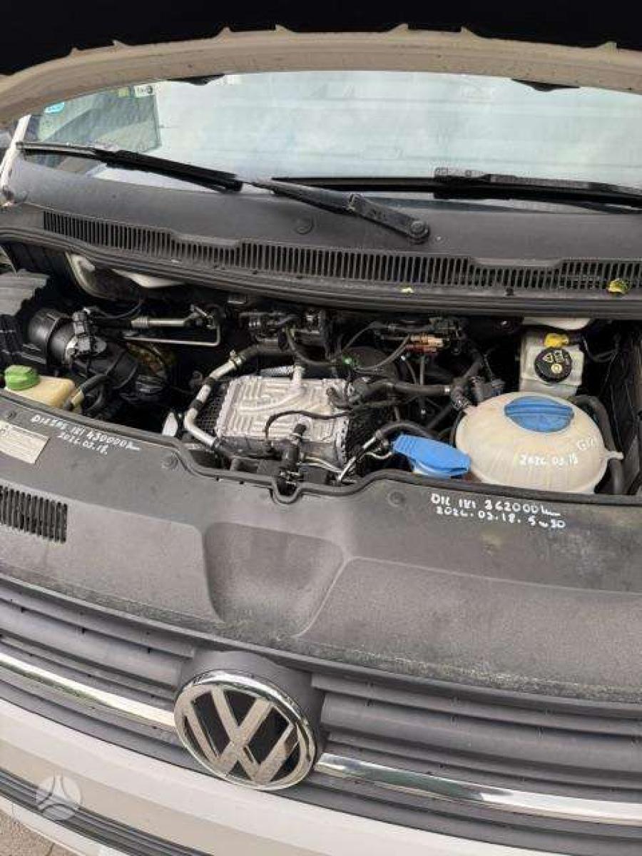 White Volkswagen Transporter 2016 in Vilnius, with an engine capacity of 1.97 L and mileage of 353 thousand km for 9000 €, photo 12 on AUTOMOTO.COM.LV