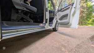 Balts Volkswagen Transporter 2016 Klaipėda, ar dzinēja tilpumu 2.00 L un nobraukumu 287 tūkst. km par 11990 €, foto 3 vietnē AUTOMOTO.COM.LV