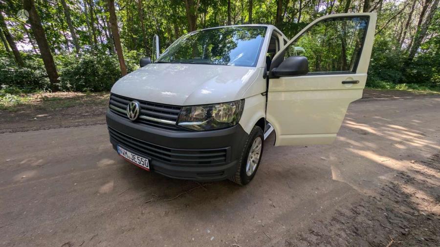 Balts Volkswagen Transporter 2016 Klaipėda, ar dzinēja tilpumu 2.00 L un nobraukumu 287 tūkst. km par 11990 €, foto 10 vietnē AUTOMOTO.COM.LV