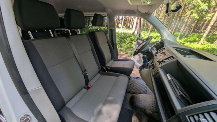 Balts Volkswagen Transporter 2016 Klaipėda, ar dzinēja tilpumu 2.00 L un nobraukumu 287 tūkst. km par 11990 €, foto 13 vietnē AUTOMOTO.COM.LV