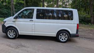 Balts Volkswagen Transporter 2016 Klaipėda, ar dzinēja tilpumu 2.00 L un nobraukumu 287 tūkst. km par 11990 €, foto 25 vietnē AUTOMOTO.COM.LV