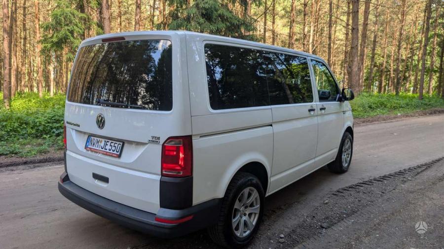 Balts Volkswagen Transporter 2016 Klaipėda, ar dzinēja tilpumu 2.00 L un nobraukumu 287 tūkst. km par 11990 €, foto 29 vietnē AUTOMOTO.COM.LV