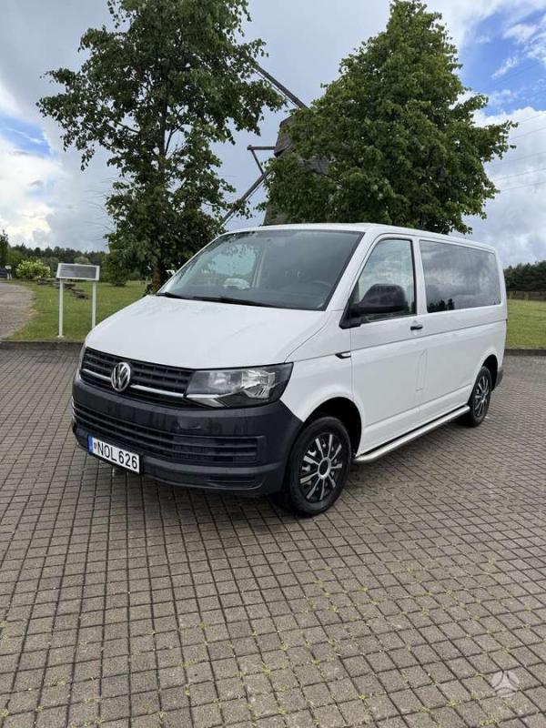 White Volkswagen Transporter 2016 in Siauliai, with an engine capacity of 1.97 L and mileage of 192 thousand km for 14000 €, photo 8 on AUTOMOTO.COM.LV