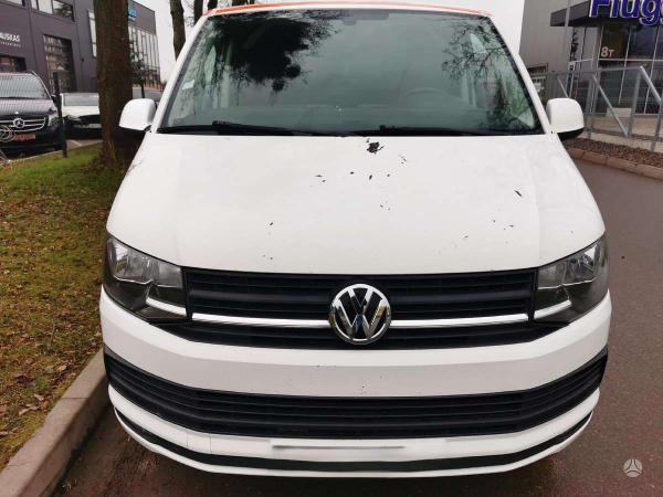 Balts Volkswagen Transporter 2017 Kauņa, ar dzinēja tilpumu 2.00 L un nobraukumu 30 tūkst. km par 6900 €, foto 1 vietnē AUTOMOTO.COM.LV