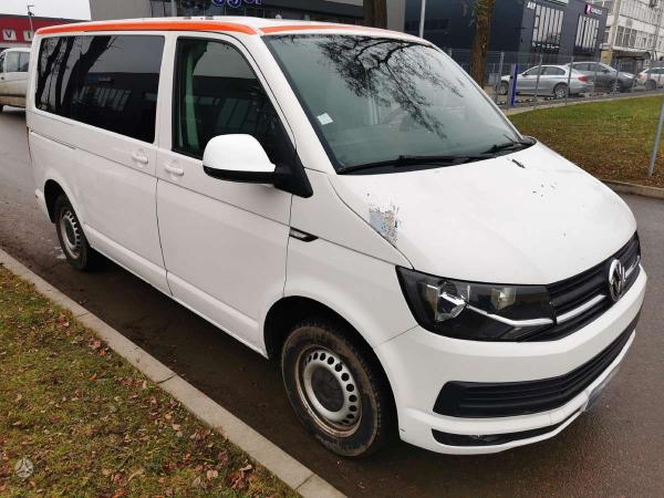 Balts Volkswagen Transporter 2017 Kauņa, ar dzinēja tilpumu 2.00 L un nobraukumu 30 tūkst. km par 6900 €, foto 4 vietnē AUTOMOTO.COM.LV