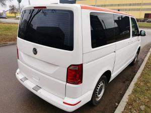 White Volkswagen Transporter 2017 in Kaunas, with an engine capacity of 2.00 L and mileage of 30 thousand km for 6900 €, photo 7 on AUTOMOTO.COM.LV