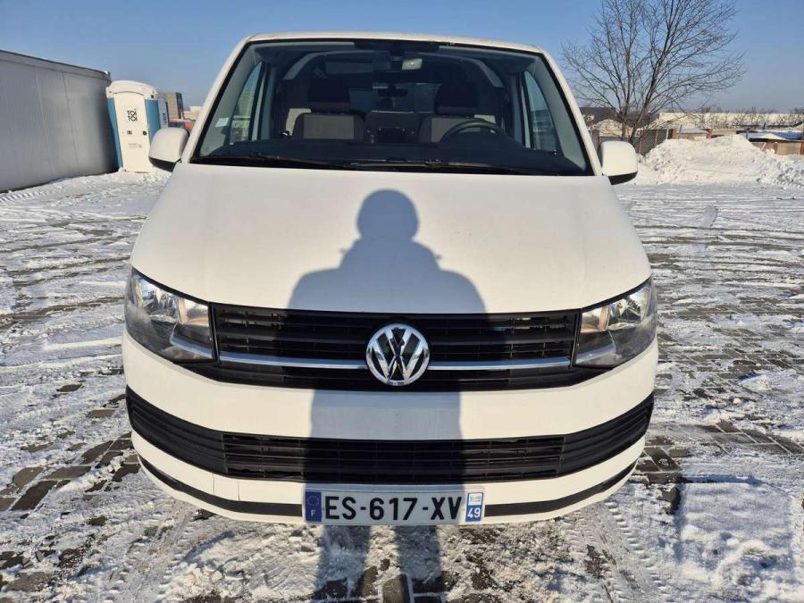 Balts Volkswagen Transporter 2017 Kauņa, ar dzinēja tilpumu 1.97 L un nobraukumu 291 tūkst. km par 9400 €, foto 2 vietnē AUTOMOTO.COM.LV