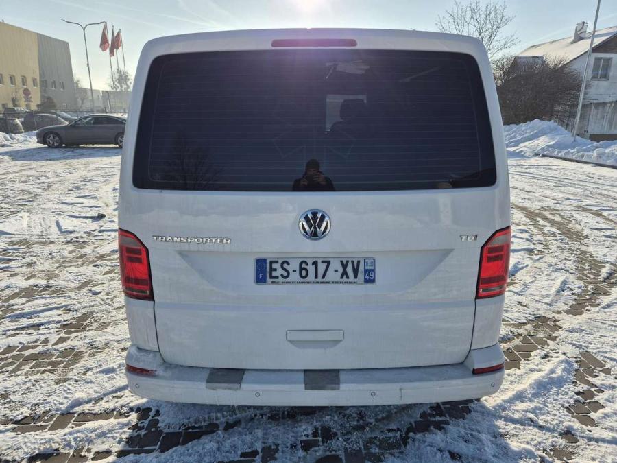 Balts Volkswagen Transporter 2017 Kauņa, ar dzinēja tilpumu 1.97 L un nobraukumu 291 tūkst. km par 9400 €, foto 6 vietnē AUTOMOTO.COM.LV