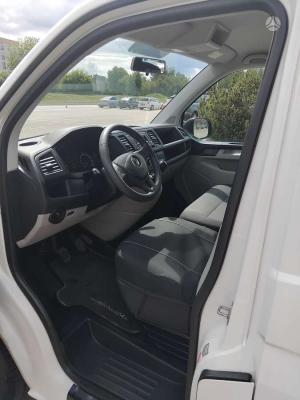 White Volkswagen Transporter 2017 in Siauliai, with an engine capacity of 1.97 L and mileage of 234 thousand km for 17000 €, photo 8 on AUTOMOTO.COM.LV