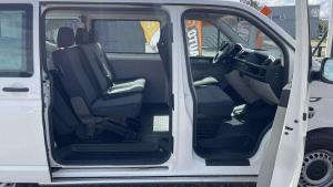 Balts Volkswagen Transporter 2017 Marijampole, ar dzinēja tilpumu 1.97 L un nobraukumu 282 tūkst. km par 12500 €, foto 4 vietnē AUTOMOTO.COM.LV