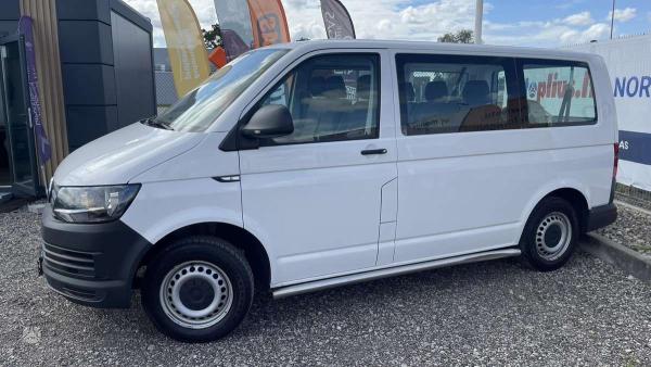 White Volkswagen Transporter 2017 in Marijampole, with an engine capacity of 1.97 L and mileage of 282 thousand km for 12500 €, photo 4 on AUTOMOTO.COM.LV