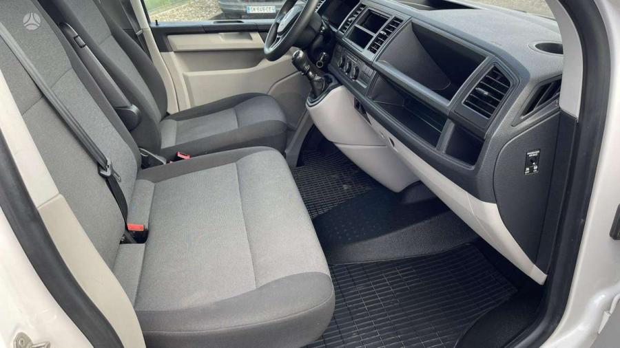 Balts Volkswagen Transporter 2017 Marijampole, ar dzinēja tilpumu 1.97 L un nobraukumu 282 tūkst. km par 12500 €, foto 14 vietnē AUTOMOTO.COM.LV