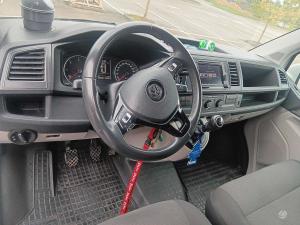 White Volkswagen Transporter 2017 in Mazeikiai, with an engine capacity of 1.97 L and mileage of 247 thousand km for 11300 €, photo 15 on AUTOMOTO.COM.LV