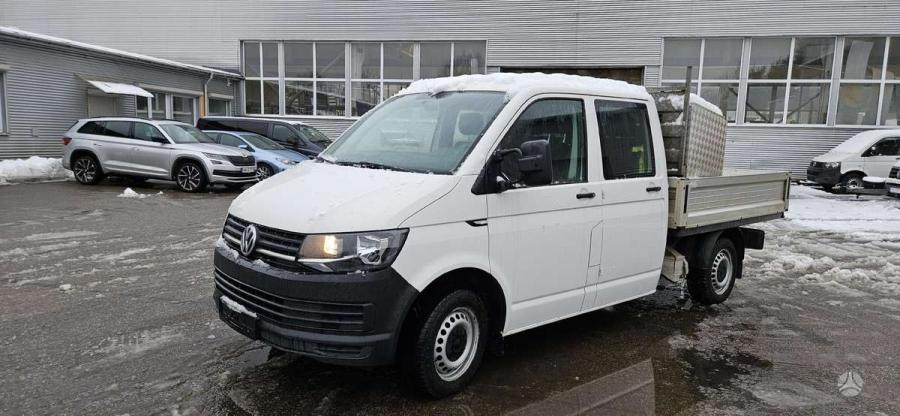 Balts Volkswagen Transporter 2018 Viļņa, ar dzinēja tilpumu 2.00 L un nobraukumu 181 tūkst. km par 17182 €, foto 1 vietnē AUTOMOTO.COM.LV