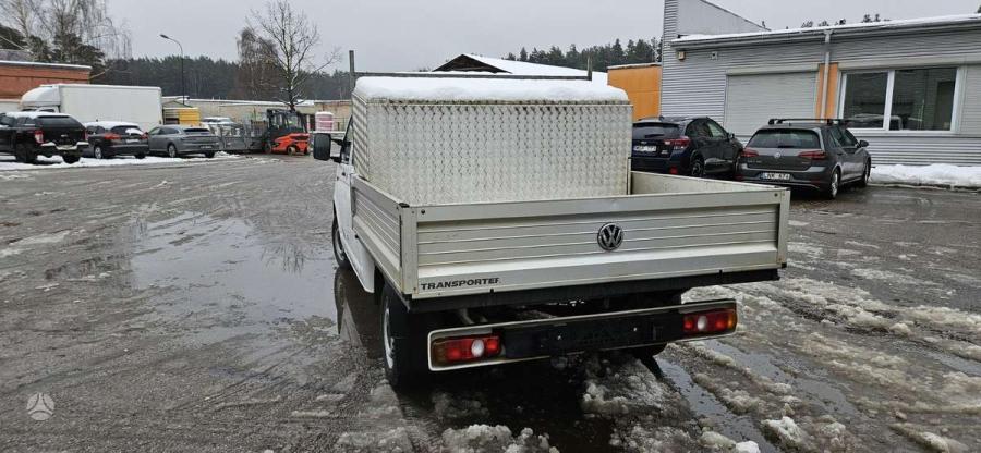 Balts Volkswagen Transporter 2018 Viļņa, ar dzinēja tilpumu 2.00 L un nobraukumu 181 tūkst. km par 17182 €, foto 4 vietnē AUTOMOTO.COM.LV