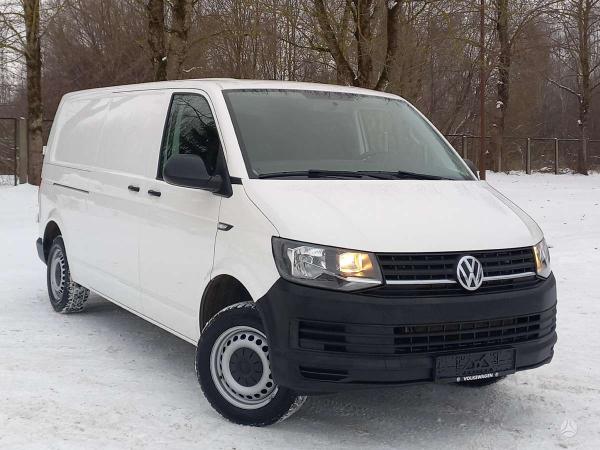 White Volkswagen Transporter 2018 in Siauliai, with an engine capacity of 2.00 L and mileage of 114 thousand km for 12950 €, photo 1 on AUTOMOTO.COM.LV