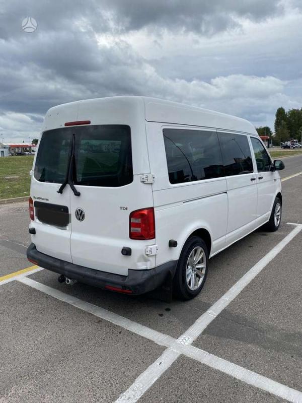 Balts Volkswagen Transporter 2018 Kauņa, ar dzinēja tilpumu 1.99 L un nobraukumu 440 tūkst. km par 15125 €, foto 2 vietnē AUTOMOTO.COM.LV