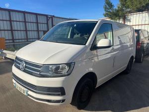 White Volkswagen Transporter 2018 in Utena, with an engine capacity of 2.00 L and mileage of 265 thousand km for 8200 €, photo  on AUTOMOTO.COM.LV