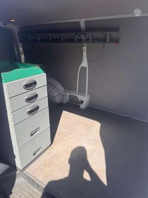 White Volkswagen Transporter 2018 in Klaipeda, with an engine capacity of 2.00 L and mileage of 260 thousand km for 12700 €, photo 8 on AUTOMOTO.COM.LV