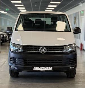 White Volkswagen Transporter 2018 in Klaipeda, with an engine capacity of 2.00 L and mileage of 220 thousand km for 18500 €, photo 13 on AUTOMOTO.COM.LV