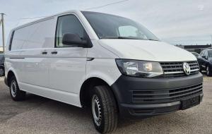 Balts Volkswagen Transporter 2018 Kauņa, ar dzinēja tilpumu 1.97 L un nobraukumu 210 tūkst. km par 9500 €, foto 5 vietnē AUTOMOTO.COM.LV