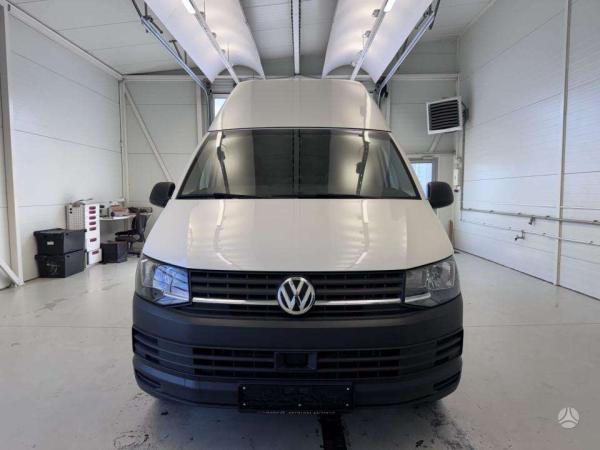 Balts Volkswagen Transporter 2019 Radviliškis, ar dzinēja tilpumu 1.97 L un nobraukumu 137 tūkst. km par 19299 €, foto 2 vietnē AUTOMOTO.COM.LV