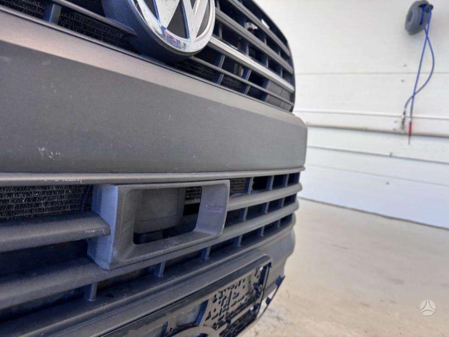 Balts Volkswagen Transporter 2019 Radviliškis, ar dzinēja tilpumu 1.97 L un nobraukumu 137 tūkst. km par 19299 €, foto 20 vietnē AUTOMOTO.COM.LV