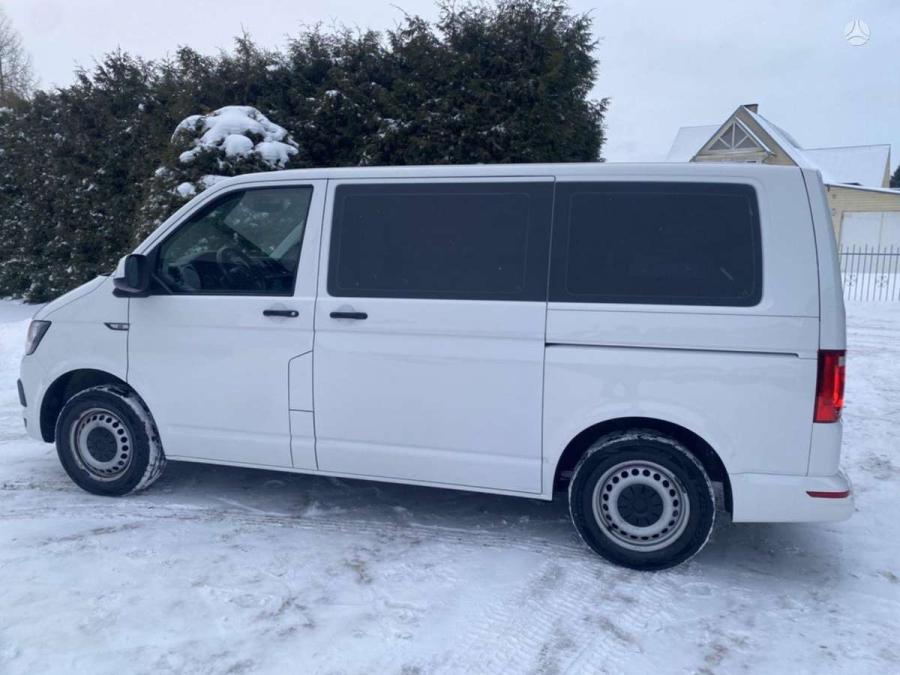Balts Volkswagen Transporter 2019 Rokiškis, ar dzinēja tilpumu 2.00 L un nobraukumu 290 tūkst. km par 12000 €, foto 2 vietnē AUTOMOTO.COM.LV
