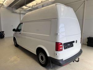 Balts Volkswagen Transporter 2019 Radviliškis, ar dzinēja tilpumu 1.97 L un nobraukumu 137 tūkst. km par 19299 €, foto 11 vietnē AUTOMOTO.COM.LV