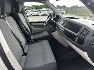 Balts Volkswagen Transporter 2019 Tauragė, ar dzinēja tilpumu 2.00 L un nobraukumu 213 tūkst. km par 8500 €, foto 10 vietnē AUTOMOTO.COM.LV