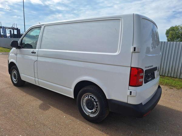 Balts Volkswagen Transporter 2019 Marijampole, ar dzinēja tilpumu 2.00 L un nobraukumu 385 tūkst. km par 7950 €, foto 6 vietnē AUTOMOTO.COM.LV
