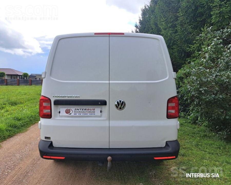 Balts Volkswagen Transporter 2019 Rīga, ar dzinēja tilpumu 2.00 L un nobraukumu 0 tūkst. km par 18900 €, foto 4 vietnē AUTOMOTO.COM.LV