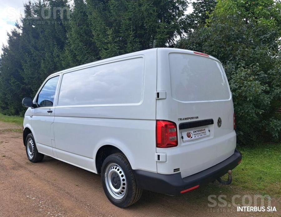 Balts Volkswagen Transporter 2019 Rīga, ar dzinēja tilpumu 2.00 L un nobraukumu 0 tūkst. km par 18900 €, foto 8 vietnē AUTOMOTO.COM.LV