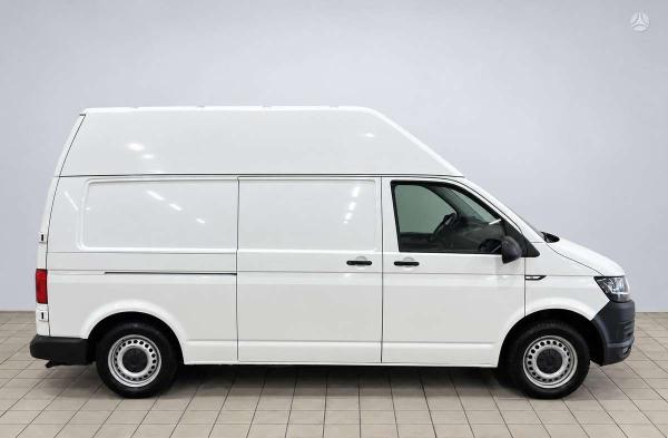 Balts Volkswagen Transporter 2019 Kauņa, ar dzinēja tilpumu 1.97 L un nobraukumu 204 tūkst. km par 14800 €, foto 4 vietnē AUTOMOTO.COM.LV