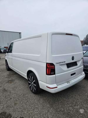 Balts Volkswagen Transporter 2020 Anykščiai, ar dzinēja tilpumu 2.00 L un nobraukumu 289 tūkst. km par 13500 €, foto 5 vietnē AUTOMOTO.COM.LV