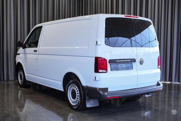 Balts Volkswagen Transporter 2020 Marijampole, ar dzinēja tilpumu 1.97 L un nobraukumu 252 tūkst. km par 13650 €, foto 7 vietnē AUTOMOTO.COM.LV