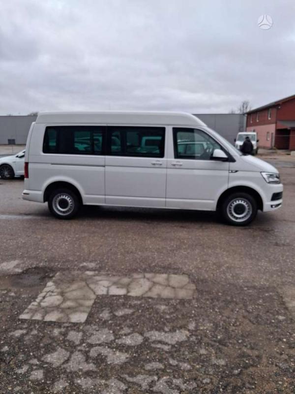 White Volkswagen Transporter 2020 in Rokiskis, with an engine capacity of 2.00 L and mileage of 311 thousand km for 11800 €, photo 5 on AUTOMOTO.COM.LV