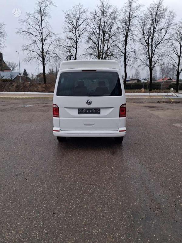 White Volkswagen Transporter 2020 in Rokiskis, with an engine capacity of 2.00 L and mileage of 311 thousand km for 11800 €, photo 8 on AUTOMOTO.COM.LV