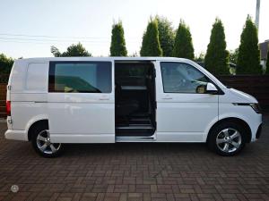 White Volkswagen Transporter 2020 in Taurage, with an engine capacity of 2.00 L and mileage of 190 thousand km for 16500 €, photo 10 on AUTOMOTO.COM.LV