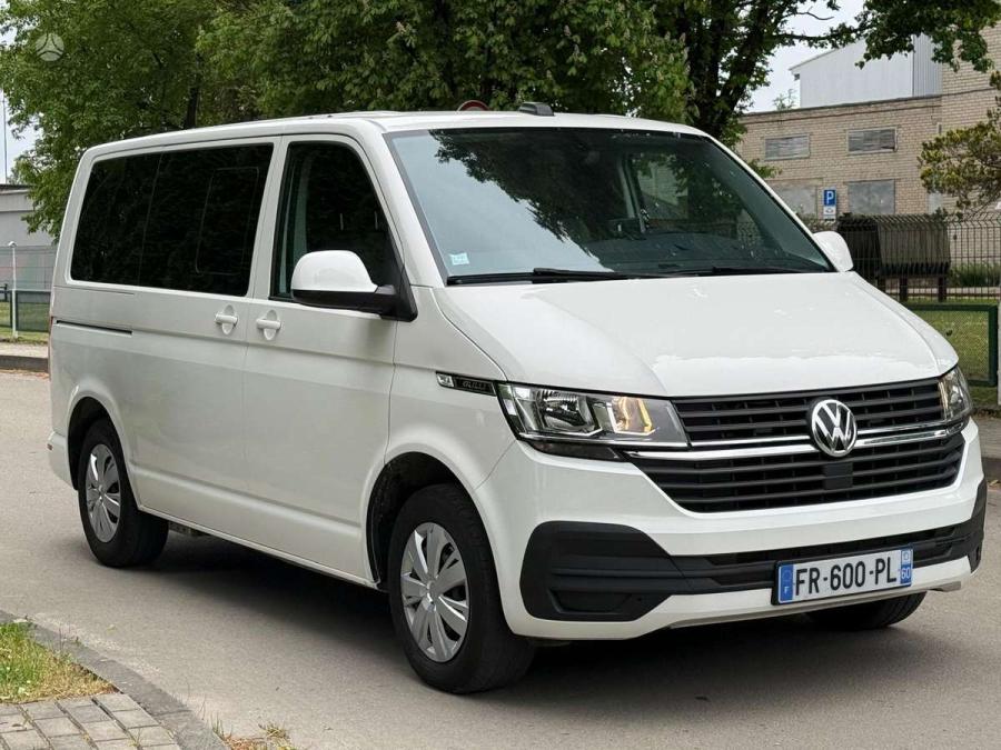 White Volkswagen Transporter 2020 in Taurage, with an engine capacity of 1.97 L and mileage of 270 thousand km for 14500 €, photo 1 on AUTOMOTO.COM.LV