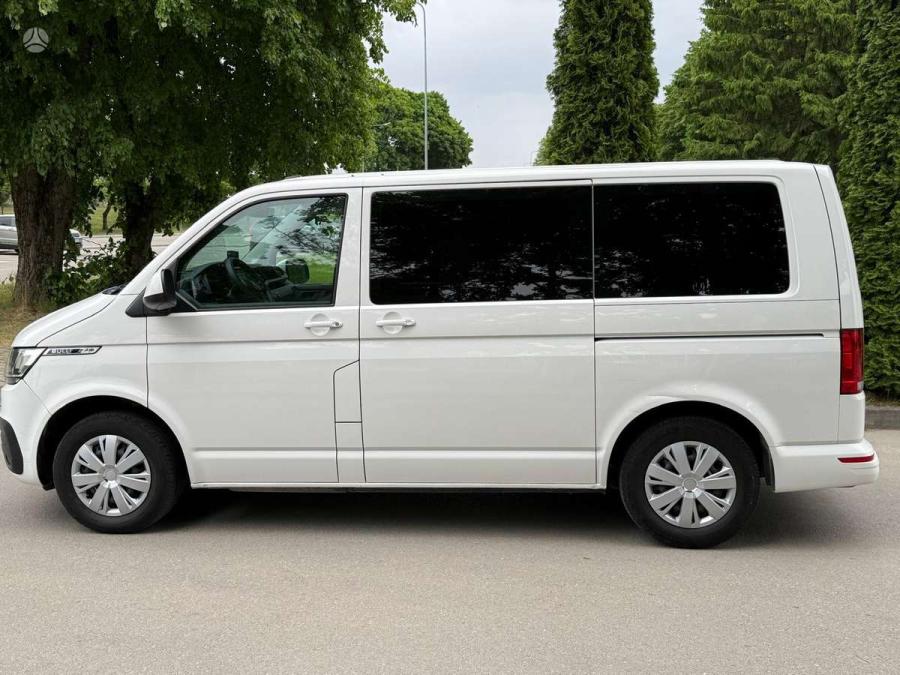 White Volkswagen Transporter 2020 in Taurage, with an engine capacity of 1.97 L and mileage of 270 thousand km for 14500 €, photo 10 on AUTOMOTO.COM.LV