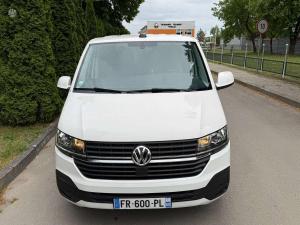 White Volkswagen Transporter 2020 in Taurage, with an engine capacity of 1.97 L and mileage of 270 thousand km for 14500 €, photo 12 on AUTOMOTO.COM.LV