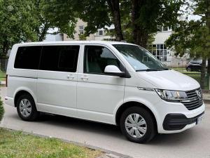 White Volkswagen Transporter 2020 in Taurage, with an engine capacity of 1.97 L and mileage of 270 thousand km for 14500 €, photo 13 on AUTOMOTO.COM.LV