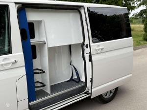 White Volkswagen Transporter 2020 in Taurage, with an engine capacity of 1.97 L and mileage of 270 thousand km for 14500 €, photo 23 on AUTOMOTO.COM.LV