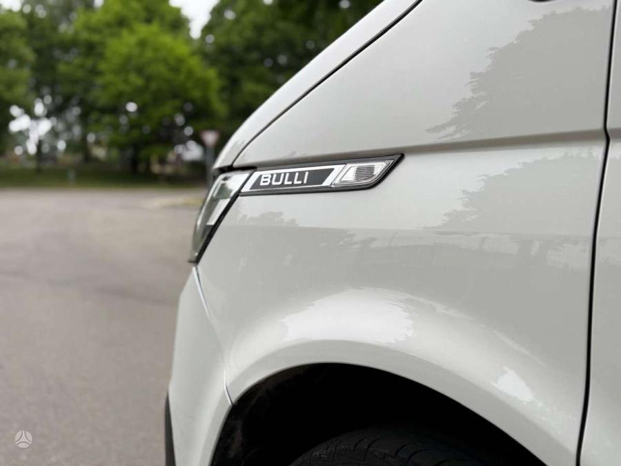 White Volkswagen Transporter 2020 in Taurage, with an engine capacity of 1.97 L and mileage of 270 thousand km for 14500 €, photo 24 on AUTOMOTO.COM.LV
